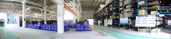 TUCSON ' 04 Aluminium Hyundai Radiator OEM 25310 - 2E100 / 2E400 / 2E800