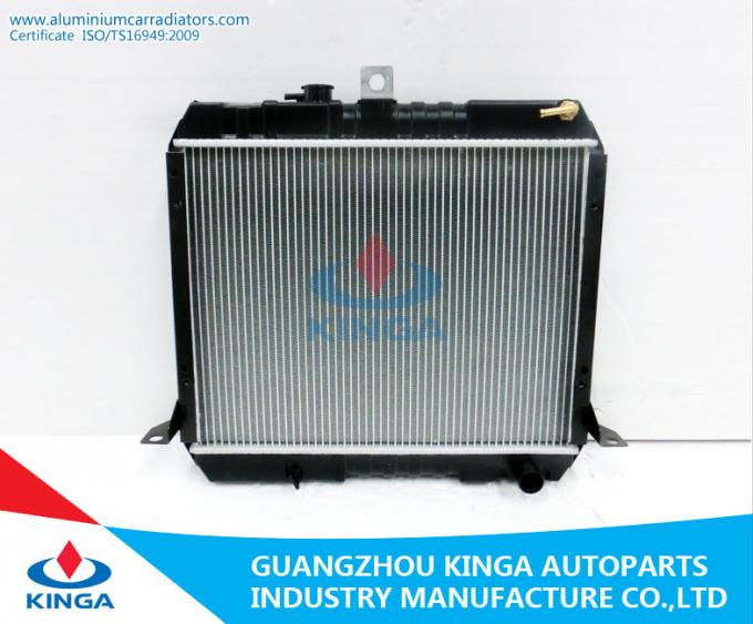 1988 - 1989 MT Toyota Radiator For HIACE 2Y / 3Y / 4Y PA 32