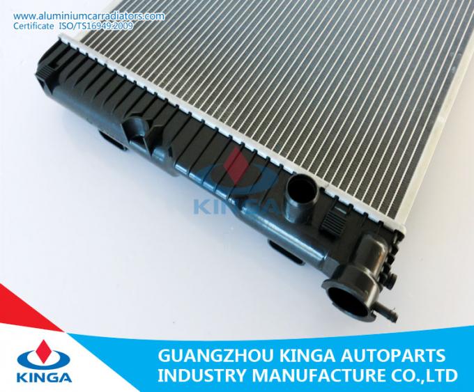 High Efficiency Aluminium Car Radiators Benz 207D / 209D / 307D Vehicle ...