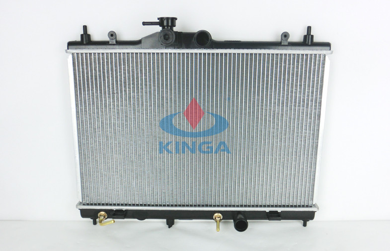 Nissan TIIDA ' 06 of Aluminium Car Radiators AT PA16 / 22 OEM 21460 - QD500